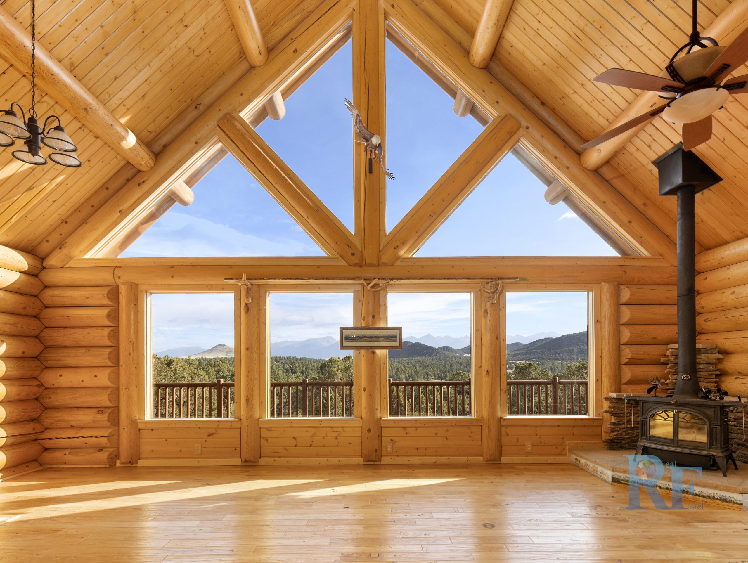 What is different beetween HDR photo editing and Manual photo editing ...